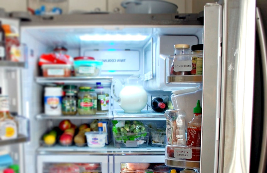 How to Remove a Samsung Refrigerator Door: Quick Guide
